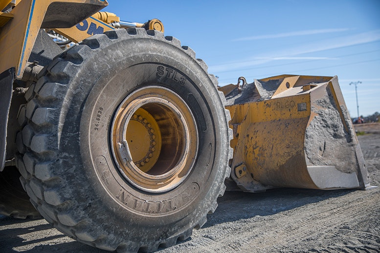 Titan Adds Size to Loader/Scraper Tire Line | 2020-11-11 | Modern Tire ...