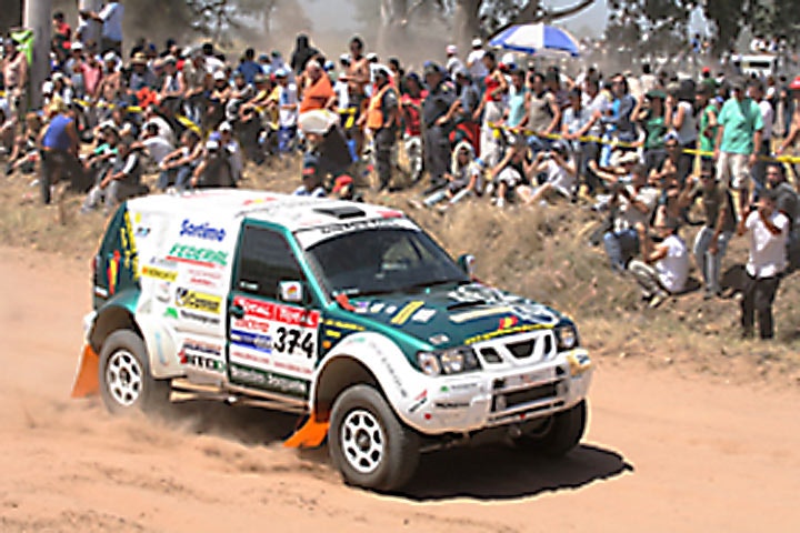 Guardia Civil Rally Raid wins 2009 Dakar Rally with Federal Couragia M ...