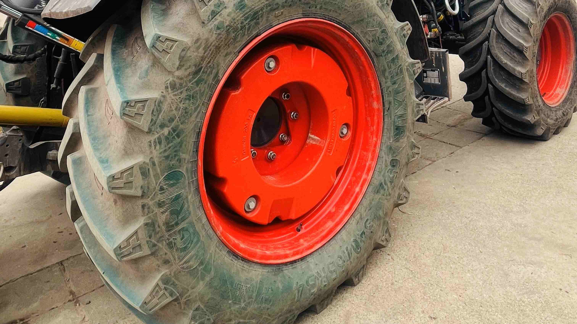 GRI Ag Tire Receives High Marks | Modern Tire Dealer