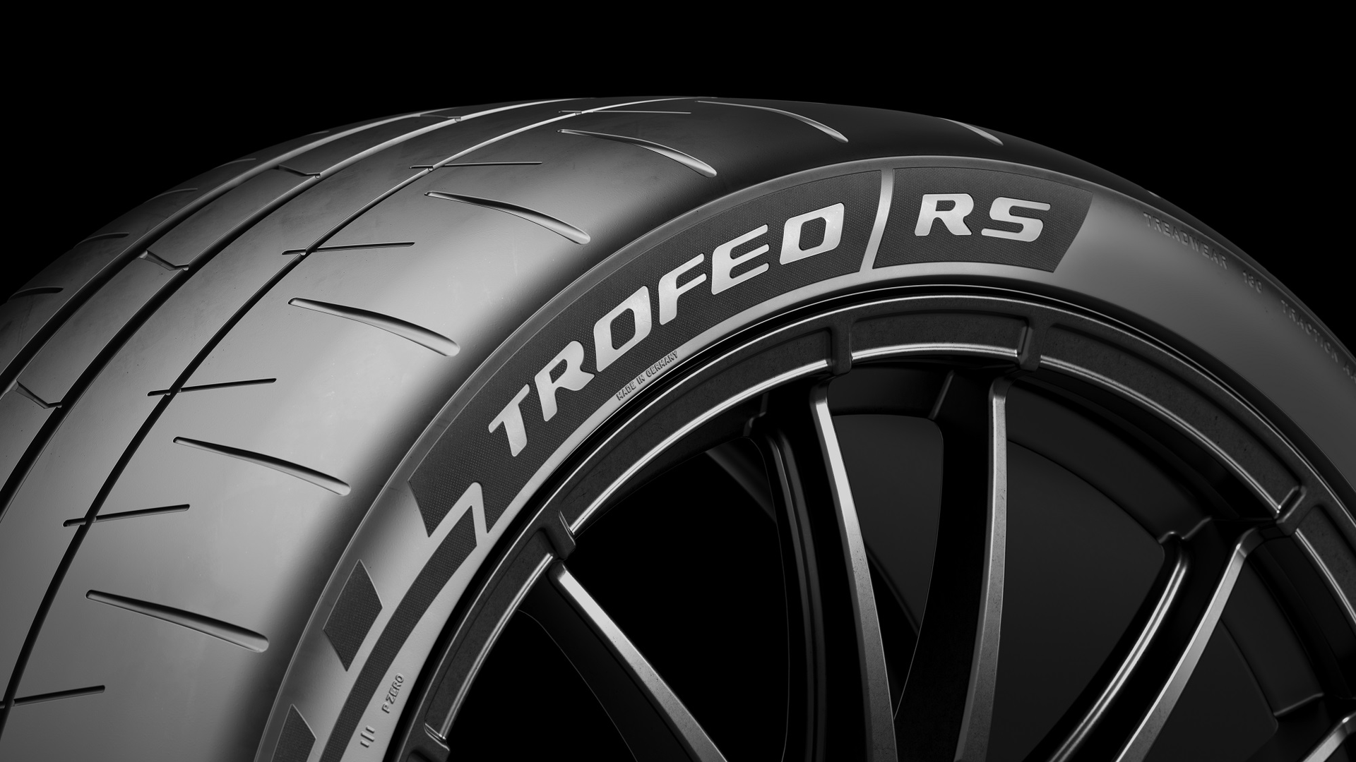 Pirelli P Zero Trofeo RS Is Made for OE | Modern Tire Dealer