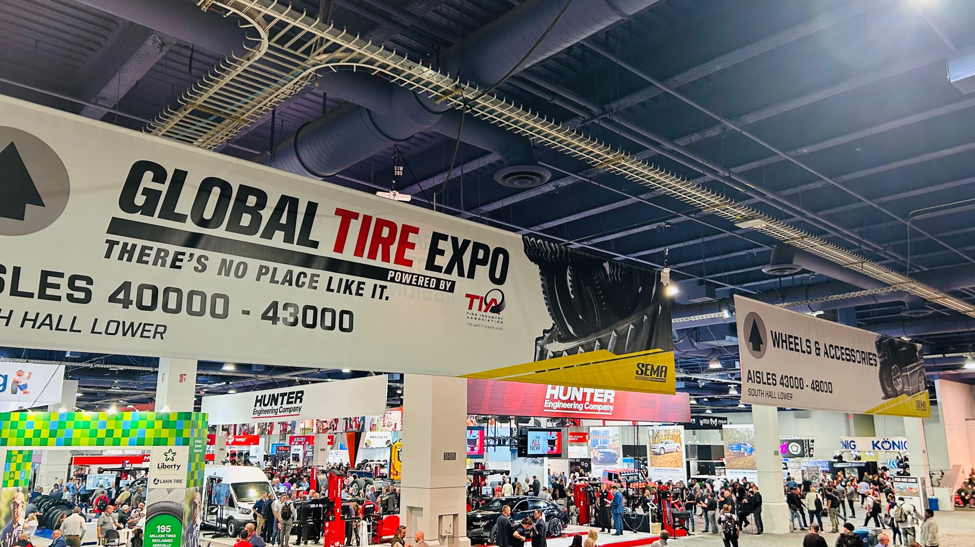 Photos: Scenes from the 2023 SEMA Show | Modern Tire Dealer