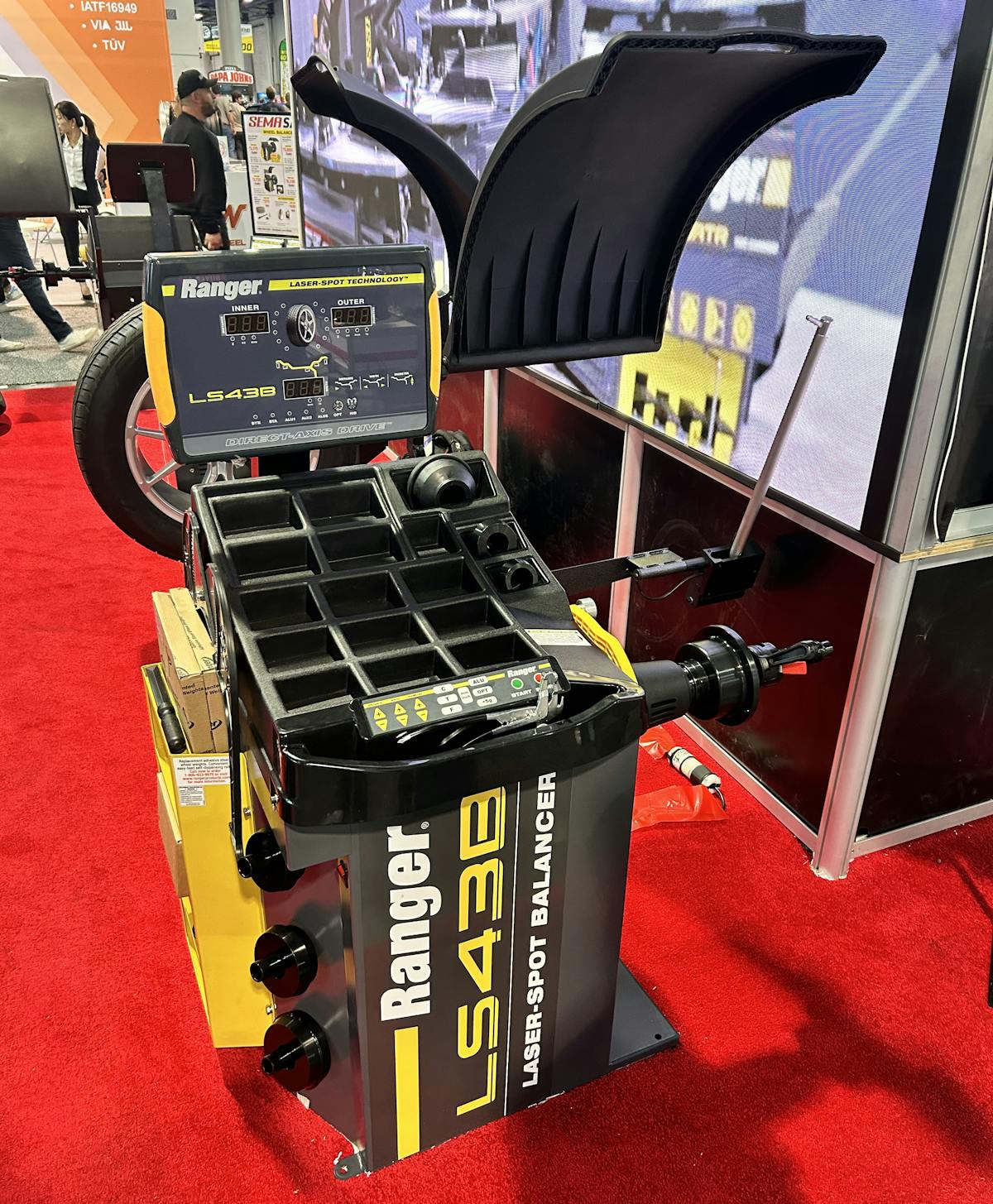 BendPak Highlights Two Ranger Products | Modern Tire Dealer