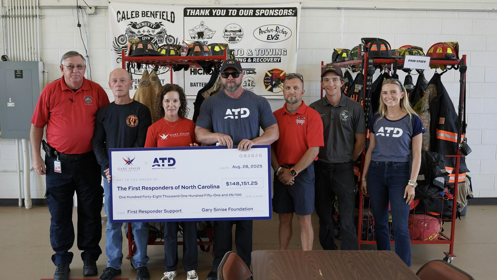 ATD, Sinise Foundation Present Grants | Modern Tire Dealer